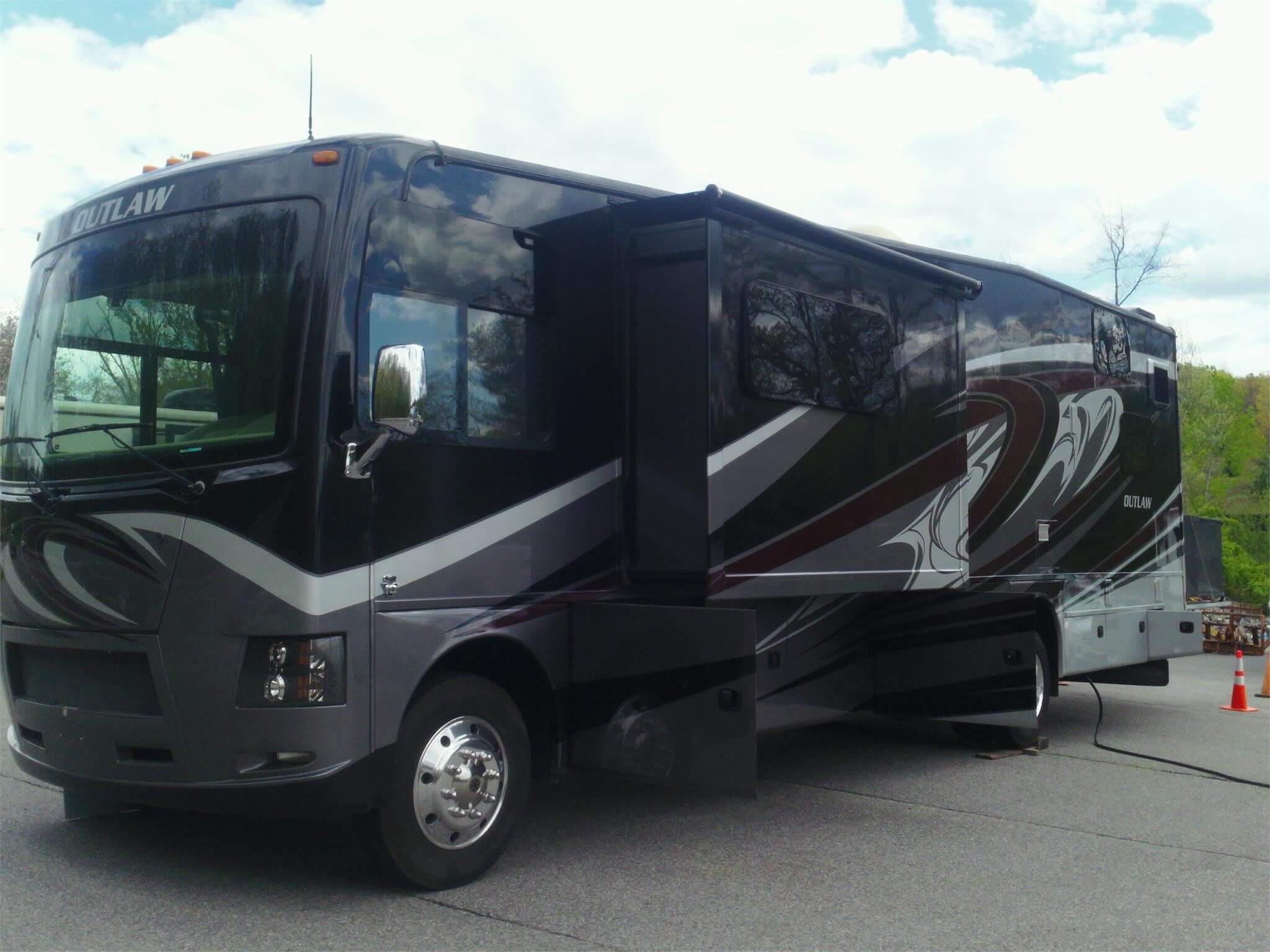 Fuller RV Rentals & Sales | Boston, MA | Providing RV & Trailer Rentals